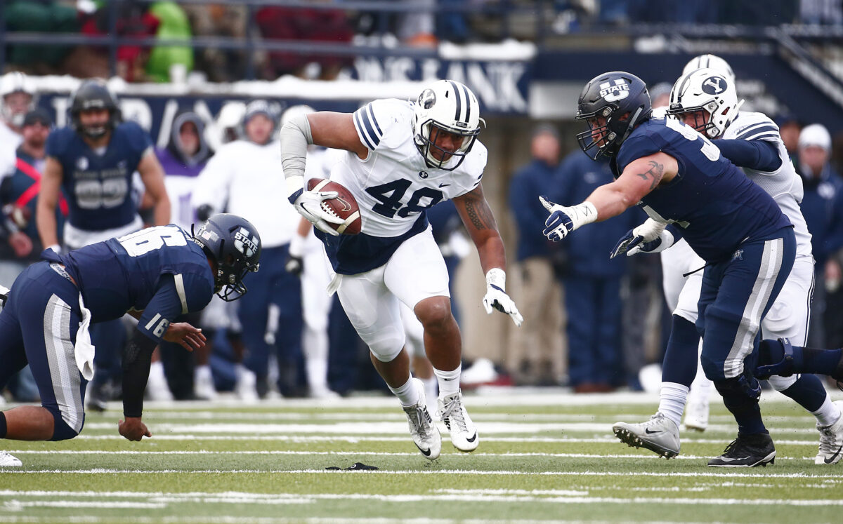 BYU football gets defensive TD to turn the tide in win at Utah State ...